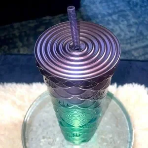 Starbucks | Dining | Starbucks 225 Purplegreen Sirenmermaid Scales 24 ...